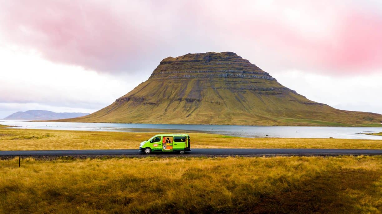 10 Things To KNOW About Iceland Grocery Stores & Supermarkets