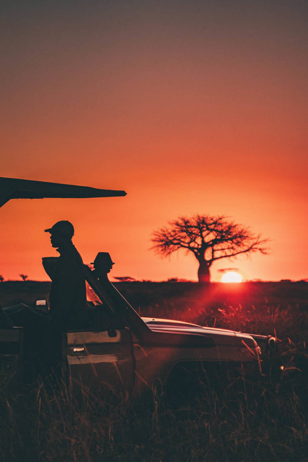 15 BEST Safari Vests For Men And Women