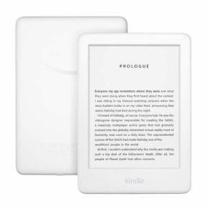 50+ Beach Essentials & MUST Haves: What To Bring To The Beach