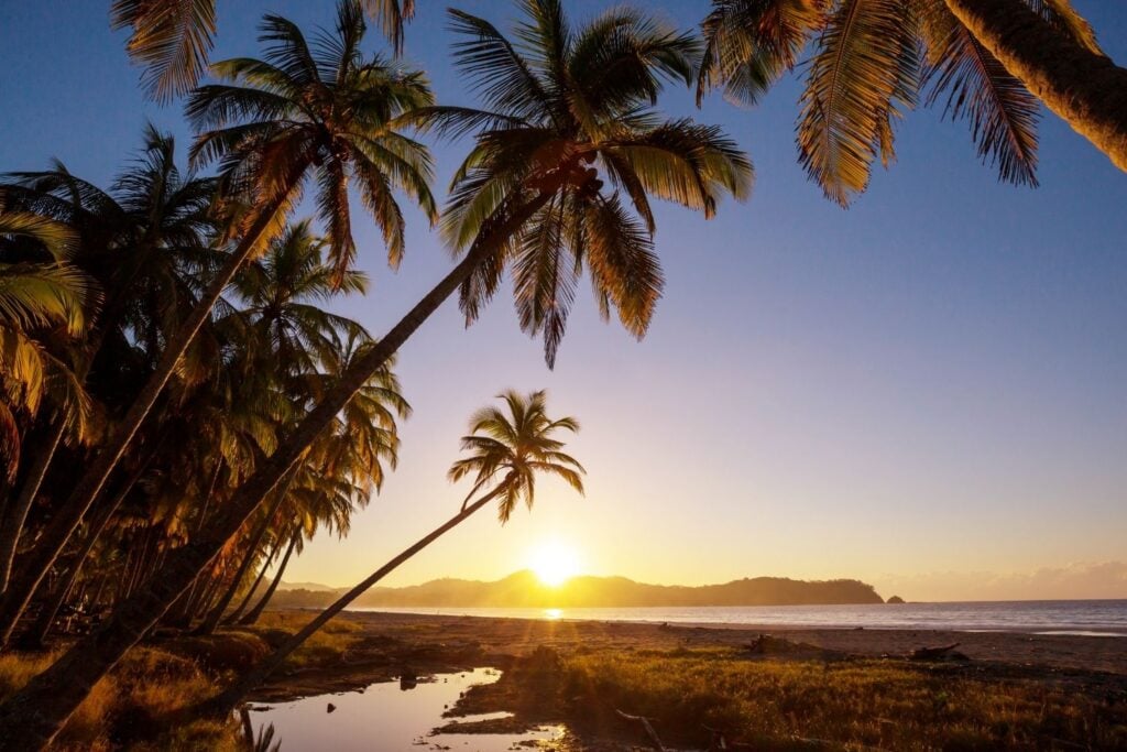 34 FUN & Interesting Facts About Costa Rica!