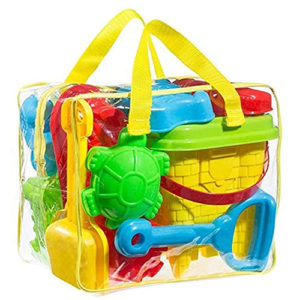 50+ Beach Essentials & MUST Haves: What To Bring To The Beach