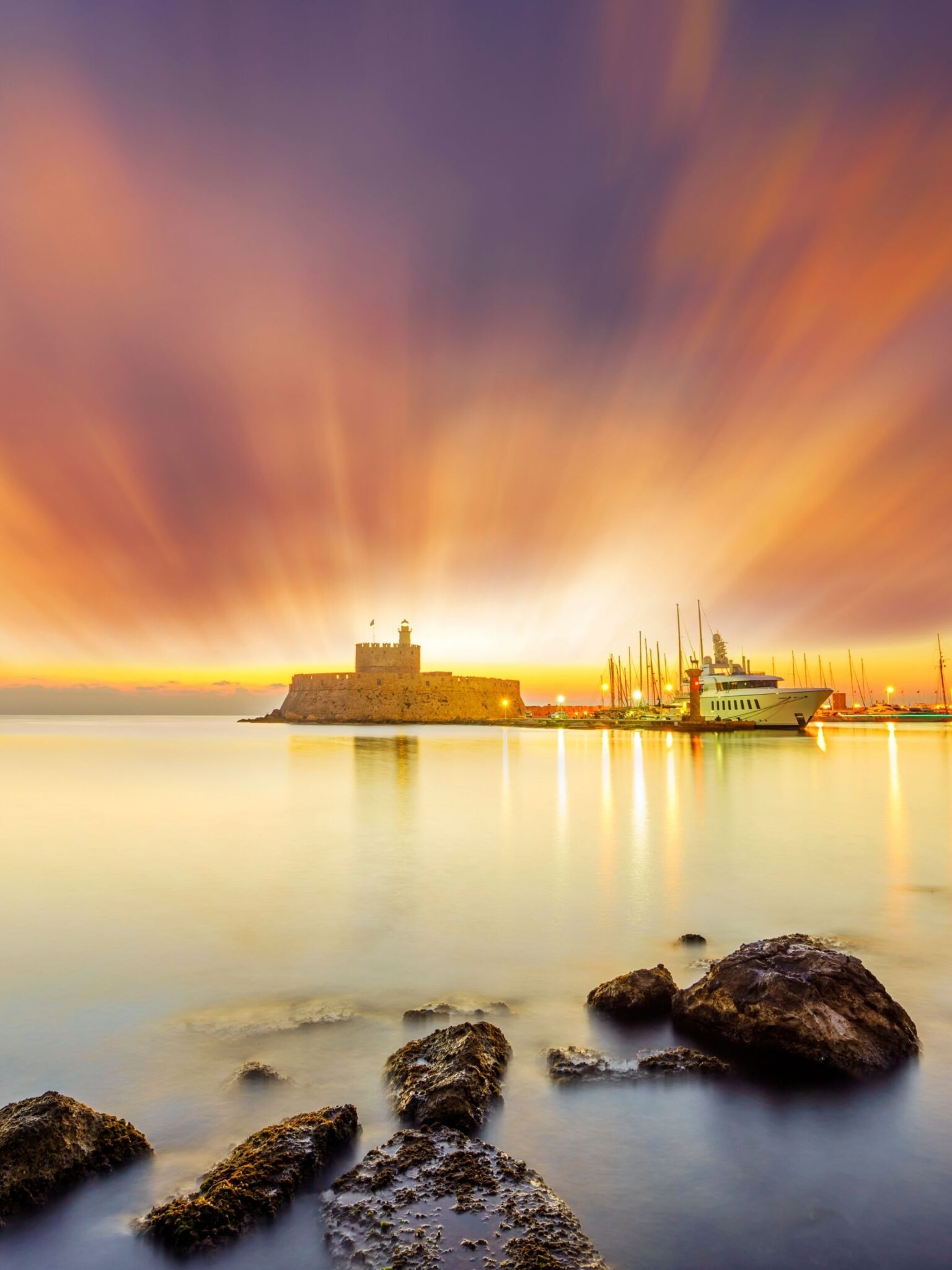 20 Best Things to do in Rhodes, Greece