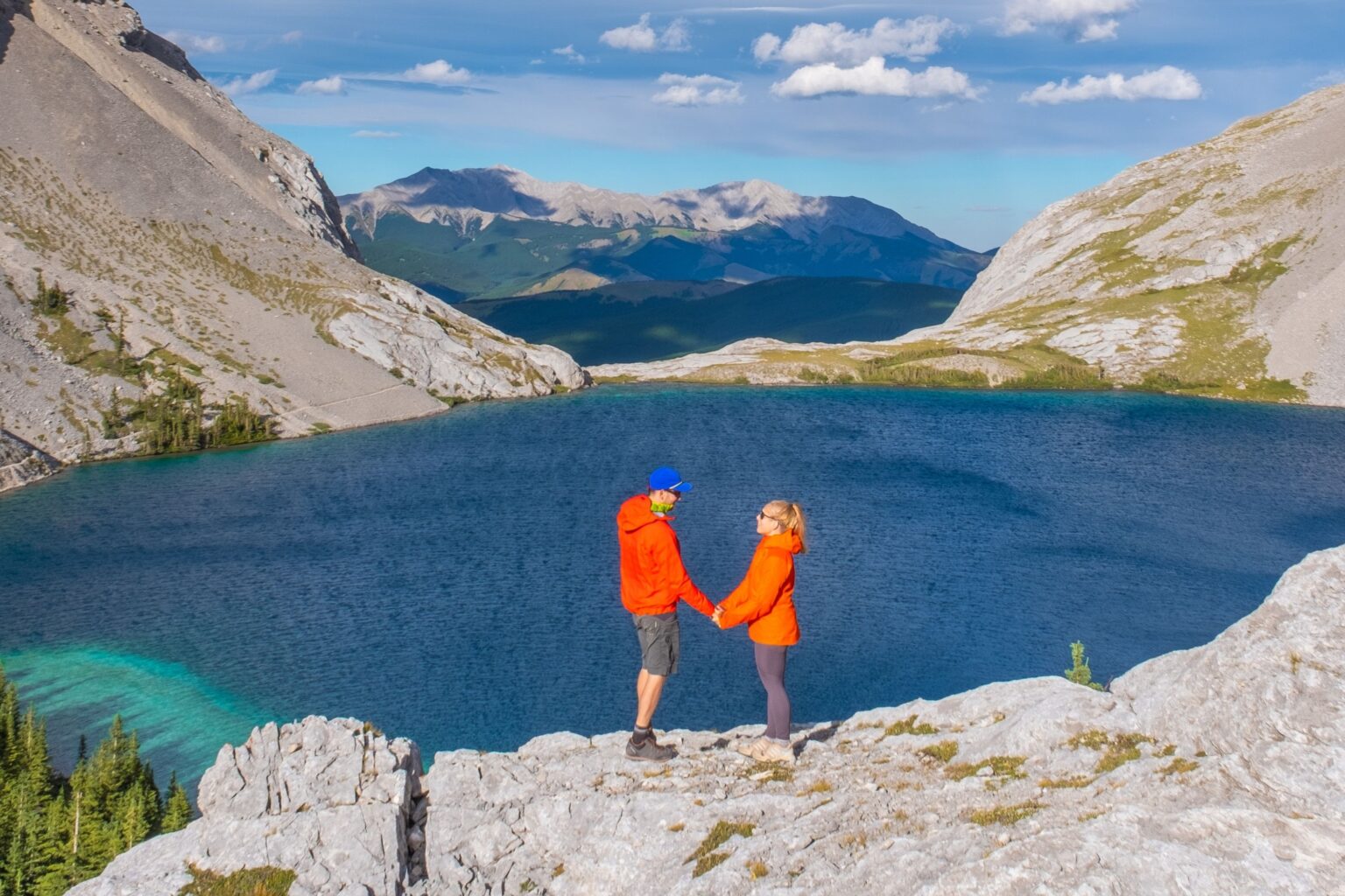 Arc’teryx Alpha AR Jacket Review – An HONEST Review