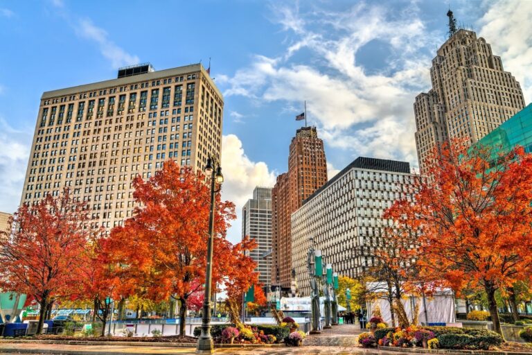 30 FUN & Interesting Facts About Michigan