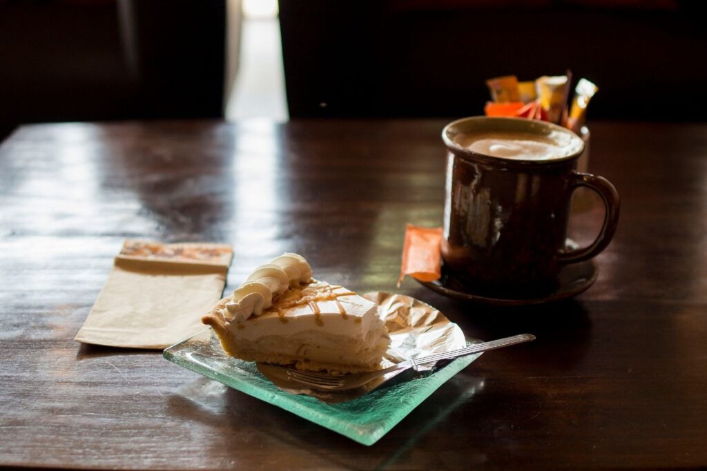 15 BEST Petoskey Restaurants You Should Try! (Michigan)