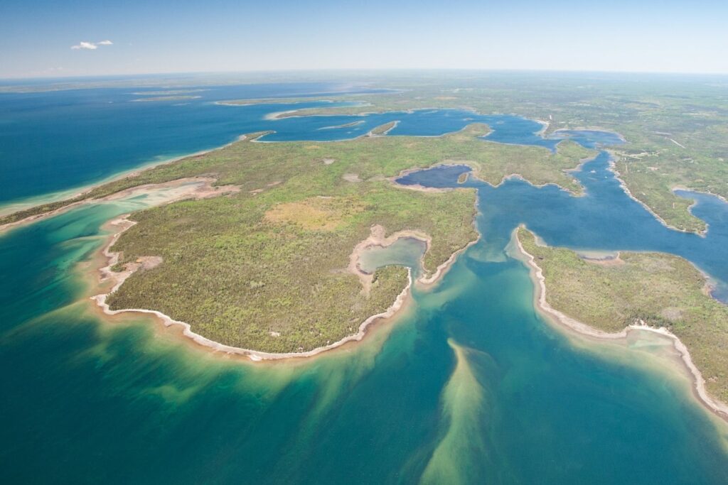 25 BEST Places To Visit In Michigan