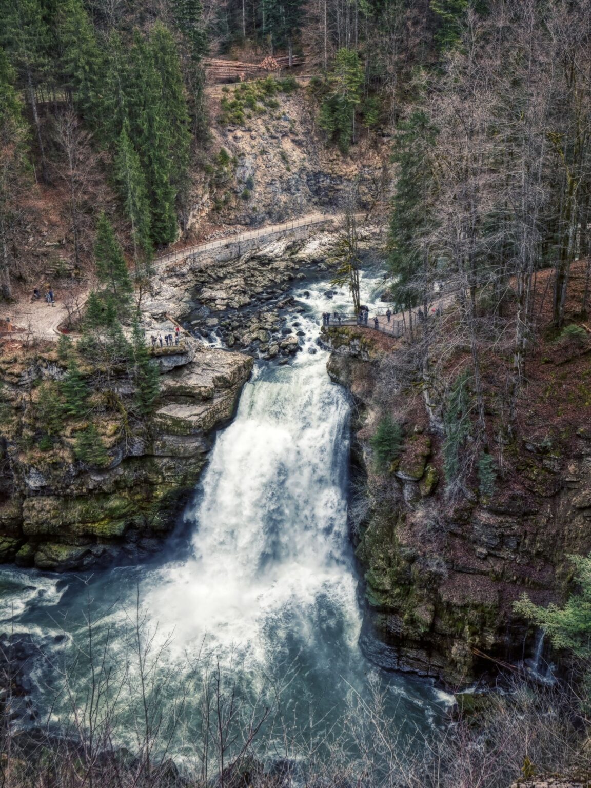 15 BEAUTIFUL Switzerland Waterfalls To Put On Your Bucket List