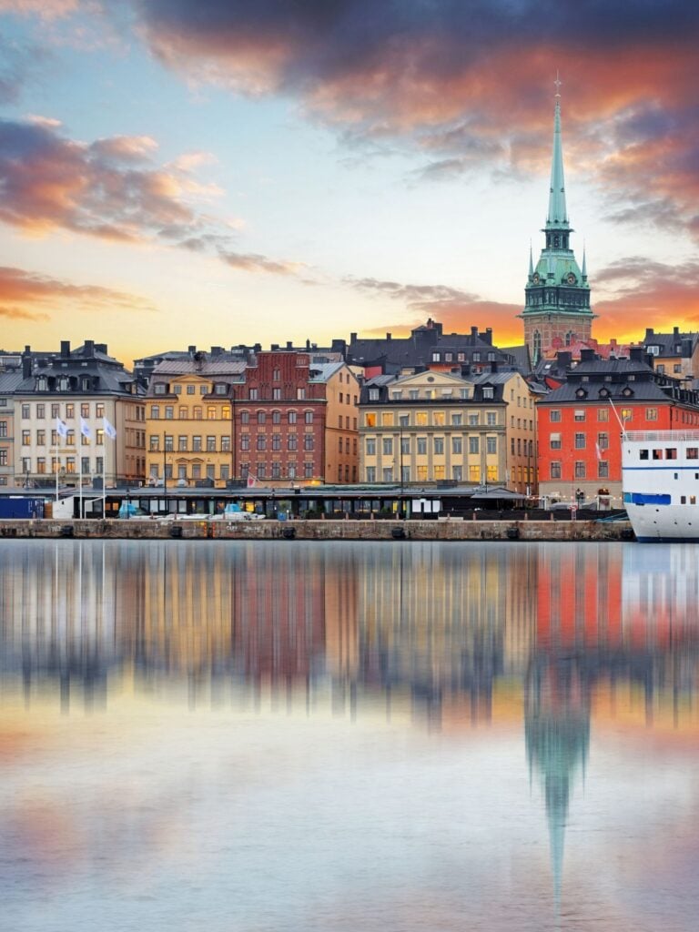 33 BEST Places To Visit In August