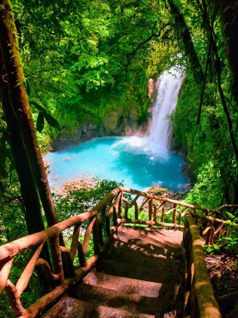 34 FUN & Interesting Facts About Costa Rica!