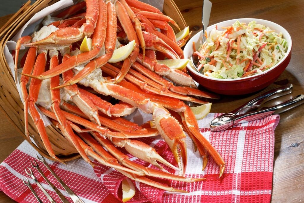 17 BEST Restaurants In Lansing, Michigan