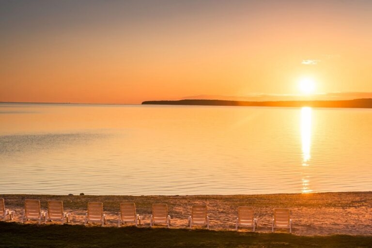 20 BEST BEACHES In Michigan To Visit This Summer (2026)