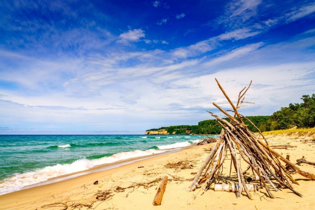 20 BEST BEACHES In Michigan To Visit This Summer (2026)
