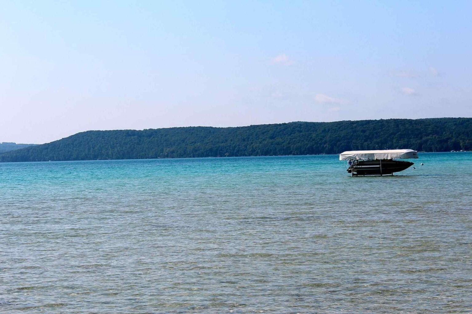 21 BEAUTIFUL Michigan Lakes (That Aren't The Great Lakes)