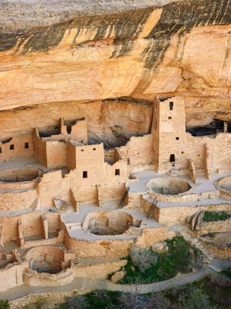 32 FAMOUS Southwest Landmarks & Places To Visit In 2024