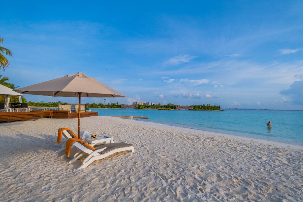 Guide To The Sheraton Maldives Full Moon Resort & Spa