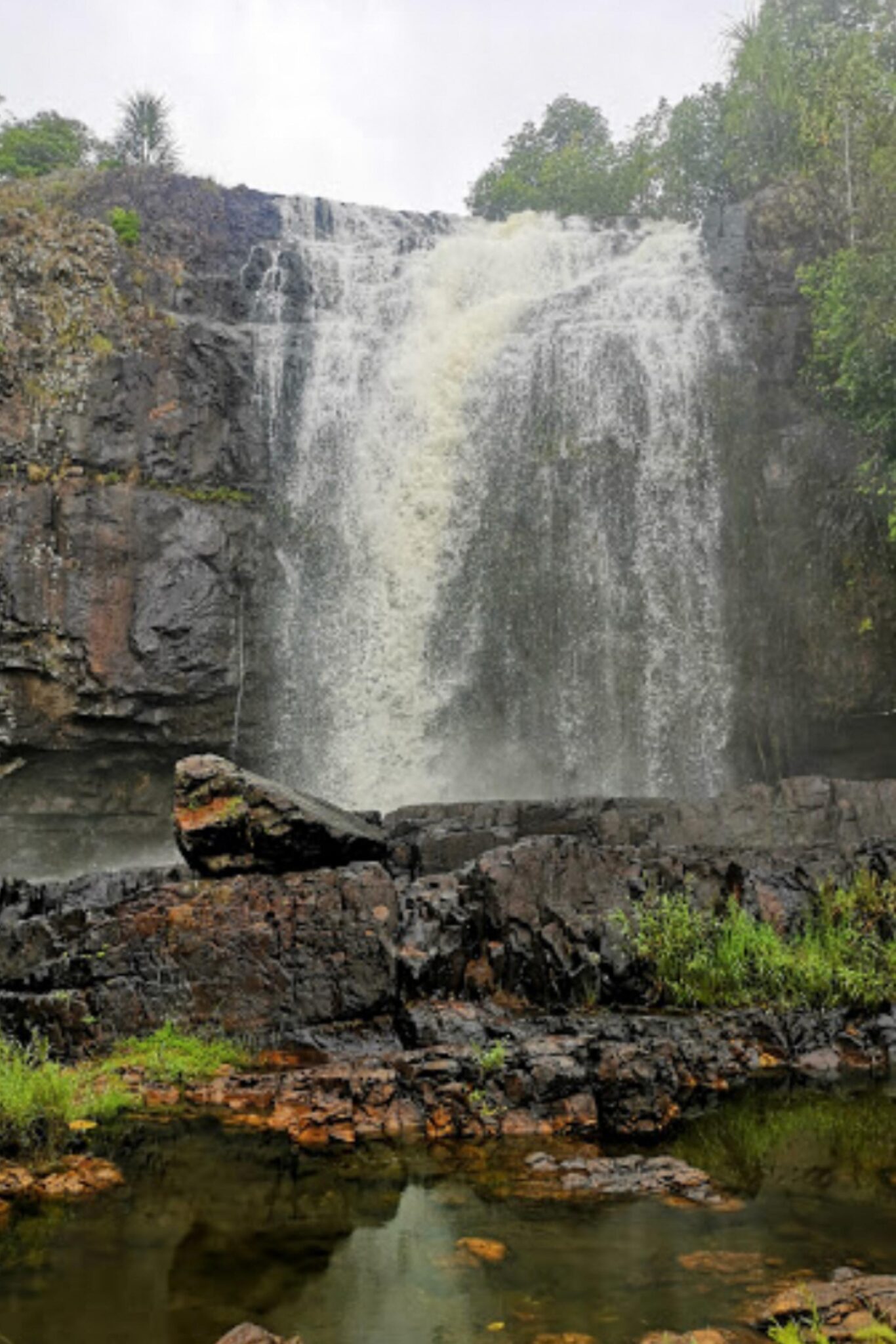 20 FAMOUS Waterfalls In Africa You Have To See To Believe
