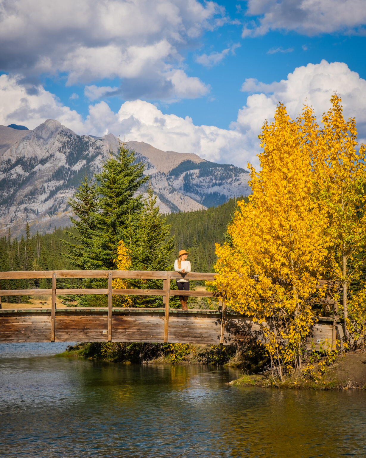 20 BEST Places To Visit In October