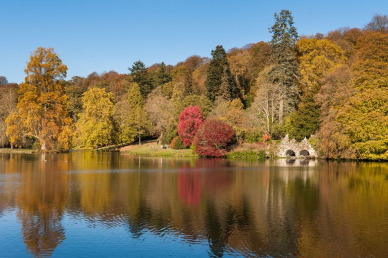 20 BEST Places To Visit In October