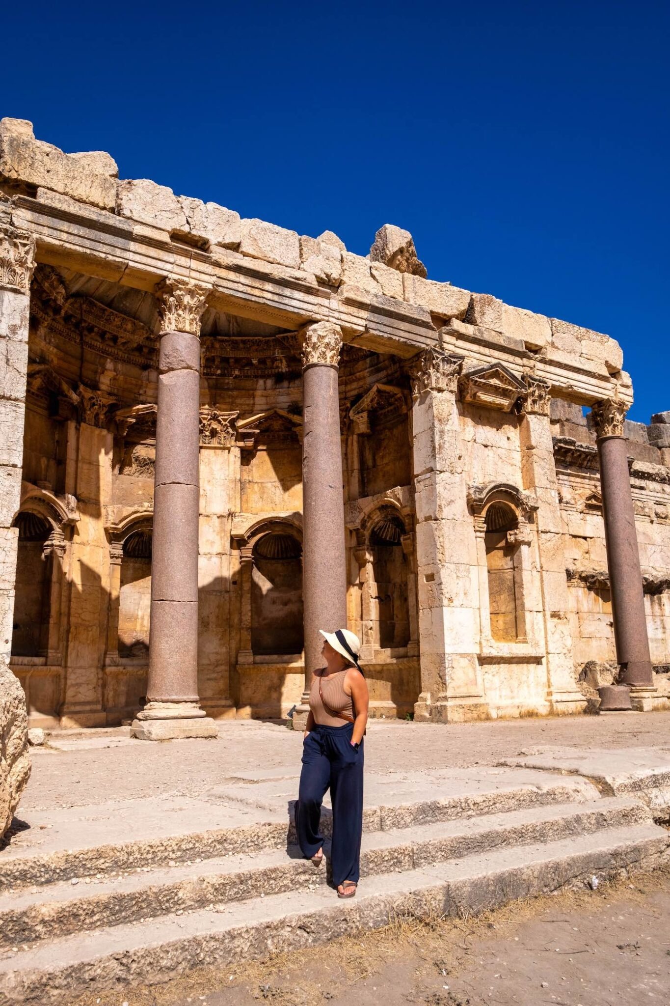 35 FAMOUS Landmarks & Iconic Places In The World