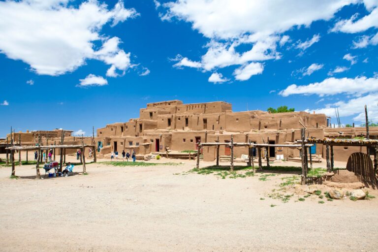 26 BEST Places To Visit In October In The USA