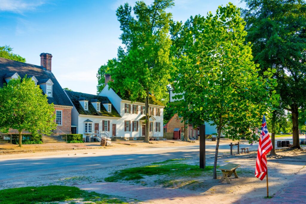 25 BEST Places To Visit In April In The USA