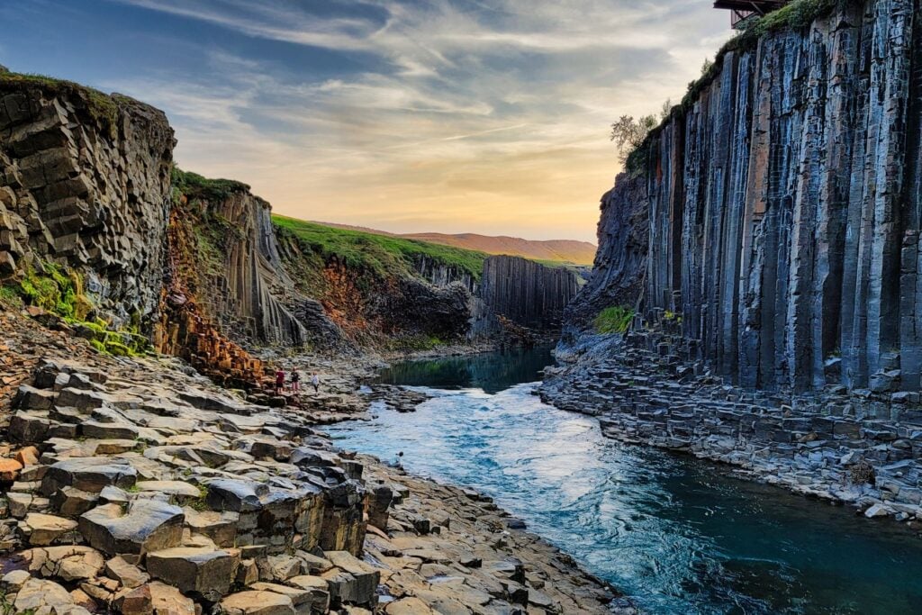 How To Visit The Stuðlagil Canyon Viewpoints (& Other Important Things ...