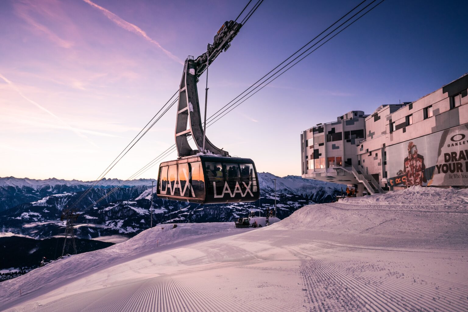 17 Tips For A Perfect Ski Trip To LAAX